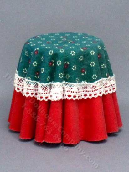 Miniature Round Table with Christmas Tablecloth [MJD 1165] | The Little ...