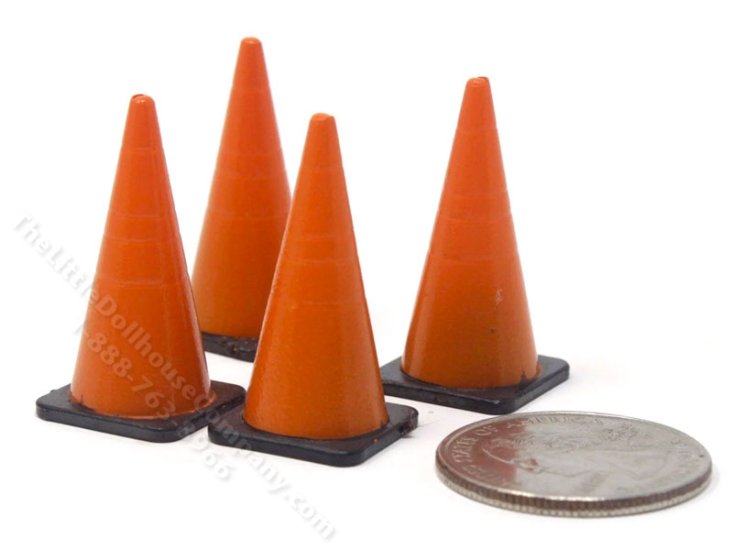 Miniature Traffic Cones/Pylons for Dollhouses [AZT MM0005] | The Little ...