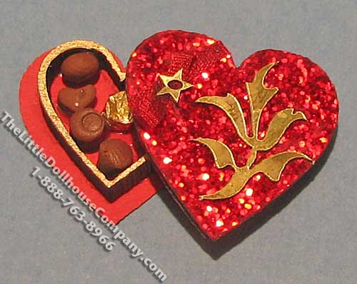 Miniature Heart Shaped Chocolate Box Kit for Dollhouses [DRF CB201 ...