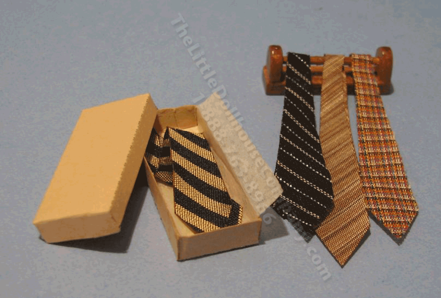 Miniature Ties on Rack and Boxed Kit [DRF DF321] | The Little Dollhouse ...