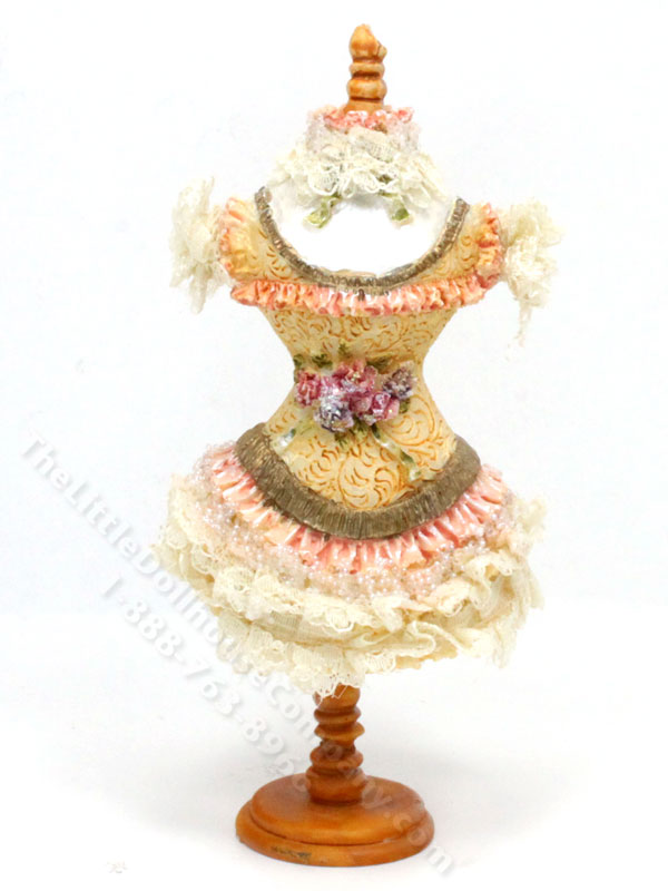 Miniature Dressed Resin Mannequin for Dollhouses [MJD 2236] | The ...