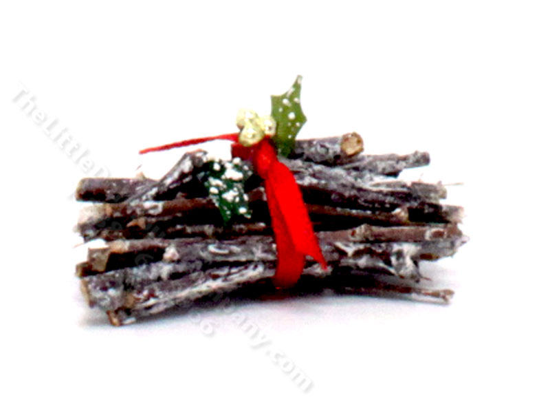 Miniature Christmas Logs [TJM 071] | The Little Dollhouse Company