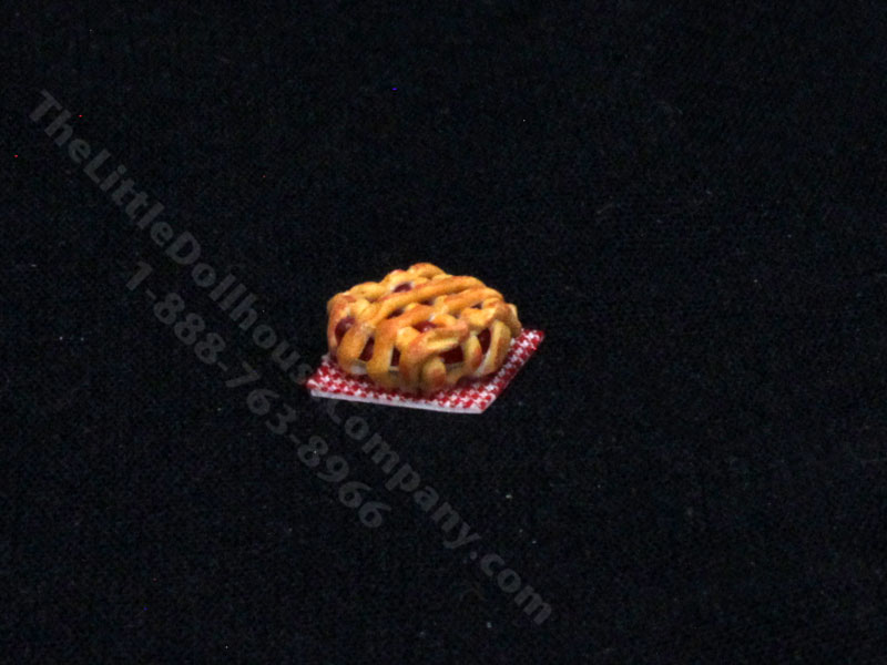 1:24 Scale Miniature Lattice Cherry Pie for Dollhouses [MYM 084] | The ...